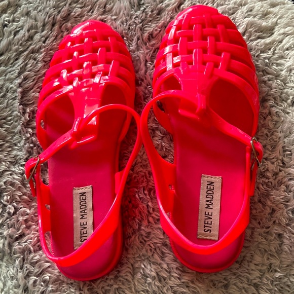 Steve Madden Jelly Shoes